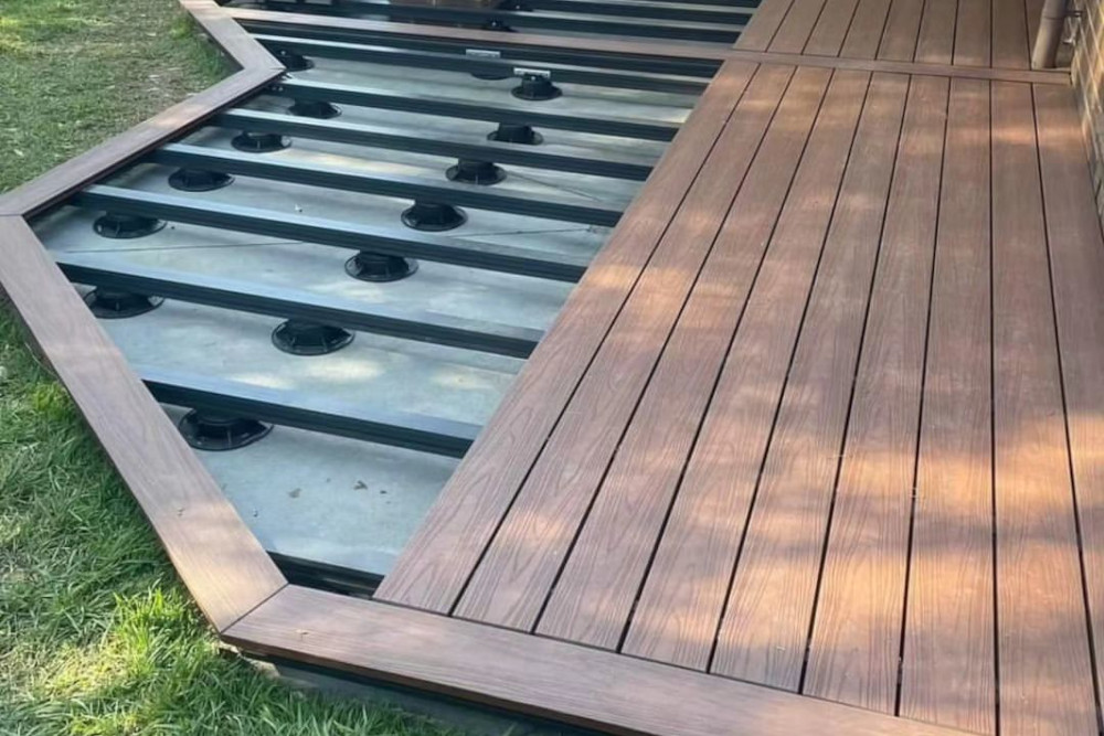 Decking - Composite, Modular & Timber | Dahlsens